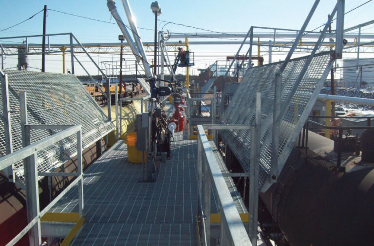 Railcar Loading Racks and Railcar Fall Protection | Hemco